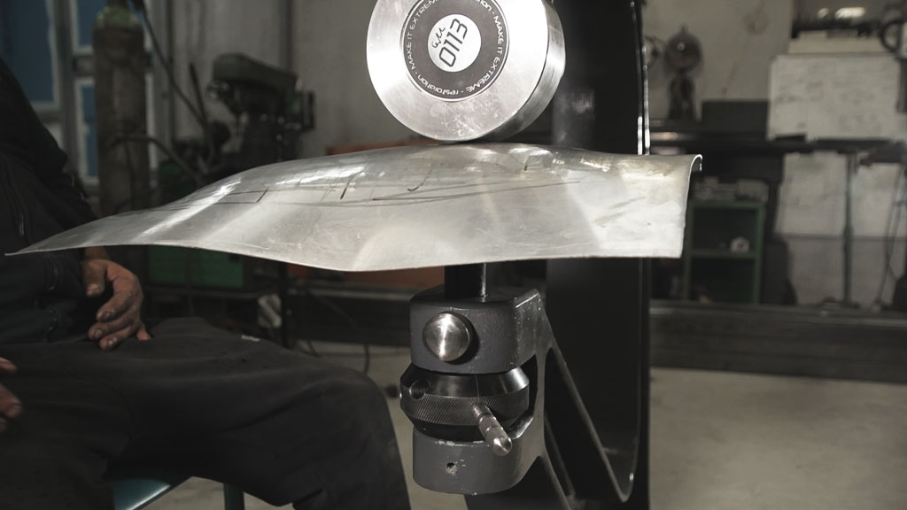 Project 0113 | Making a split nut - Make It Extreme