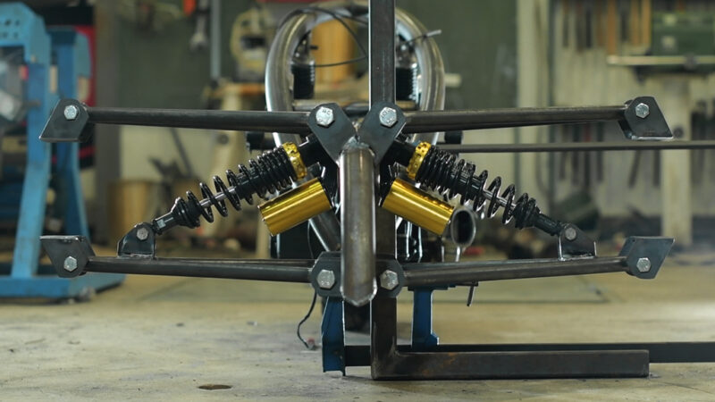 Project 0105 | Making a reverse Tilting Trike - Make It Extreme